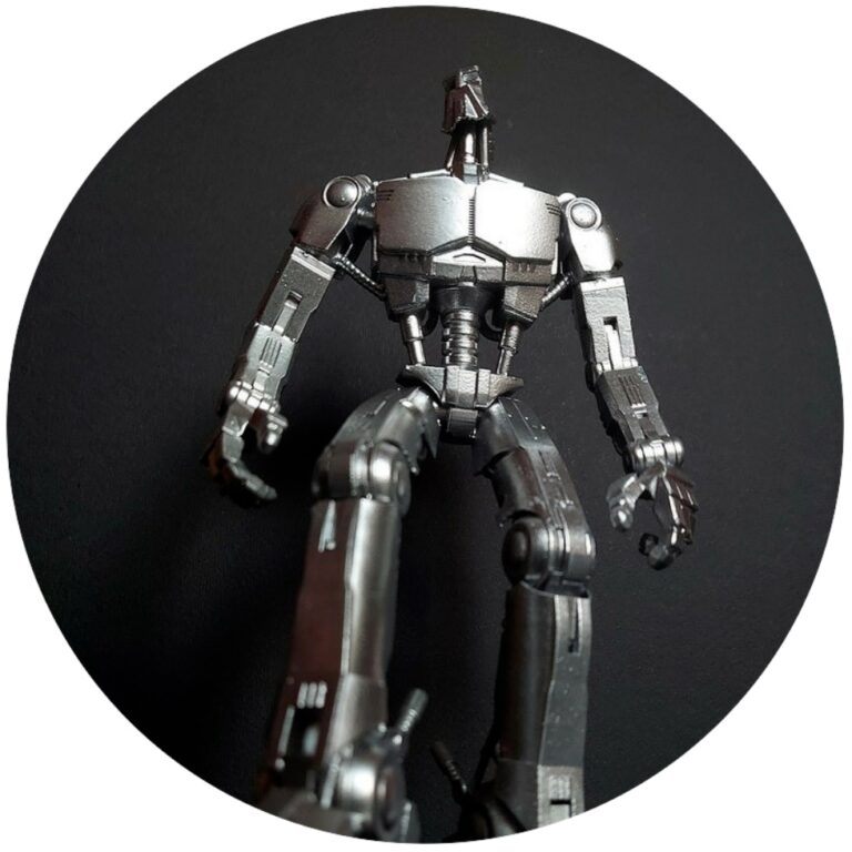 Best Custom LEGO Fan Artists and Merchants